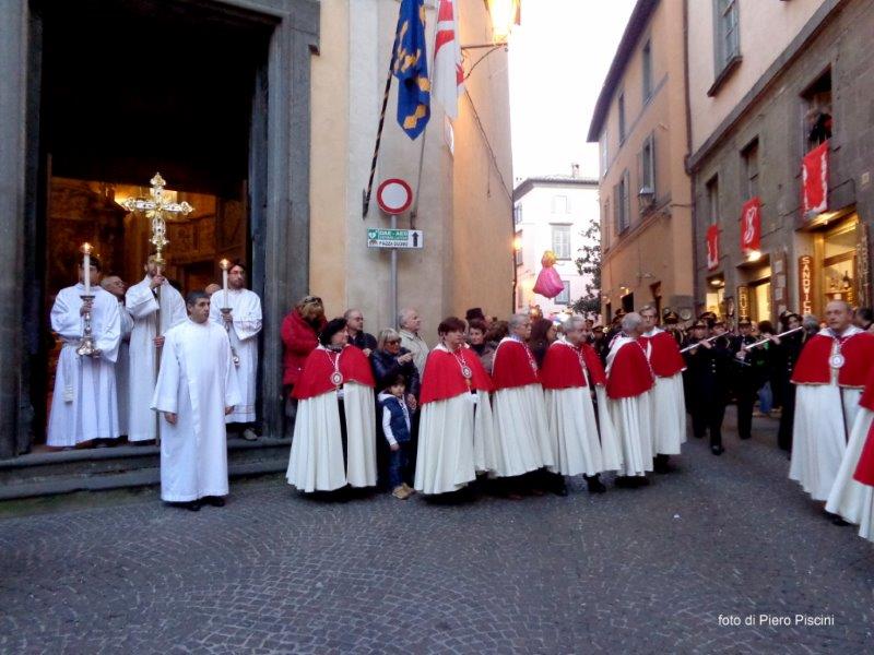 Solenne processione religiosa, venerdì 18 marzo. Disciplina della ...